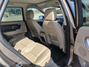 Brūns Land Rover Discovery Sport 2015 Šauļi, ar dzinēja tilpumu 2.00 L un nobraukumu 191 tūkst. km par 9600 €, foto 20 vietnē AUTOMOTO.COM.LV
