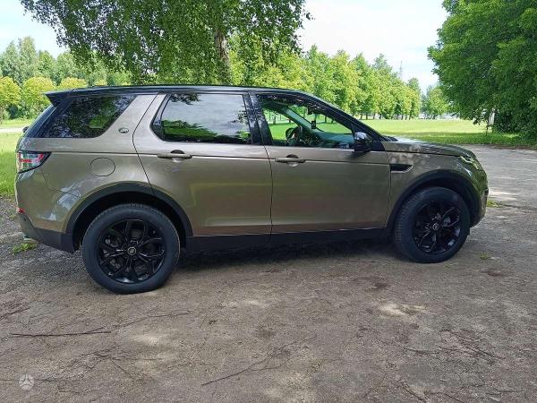 Brūns Land Rover Discovery Sport 2015 Šauļi, ar dzinēja tilpumu 2.18 L un nobraukumu 191 tūkst. km par 12750 €, foto 4 vietnē AUTOMOTO.COM.LV