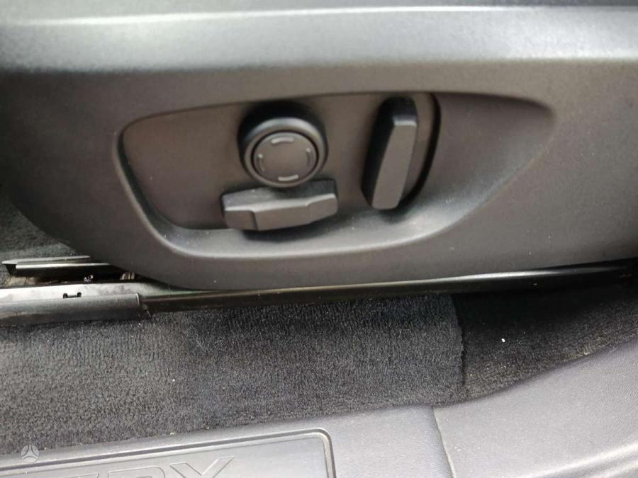 Коричневый Ленд Ровер Discovery Sport 2015 в Шяуляй, объемом двигателя 2.18 л и пробегом 191 тыс. км за 12750 €, фото 15 на AUTOMOTO.COM.LV