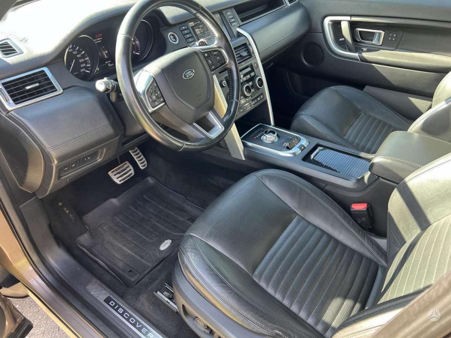 Brūns Land Rover Discovery Sport 2015 Birštonas, ar dzinēja tilpumu 2.18 L un nobraukumu 235 tūkst. km par 12650 €, foto 9 vietnē AUTOMOTO.COM.LV