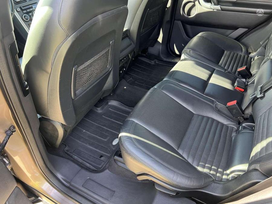 Brūns Land Rover Discovery Sport 2015 Birštonas, ar dzinēja tilpumu 2.18 L un nobraukumu 235 tūkst. km par 12650 €, foto 13 vietnē AUTOMOTO.COM.LV