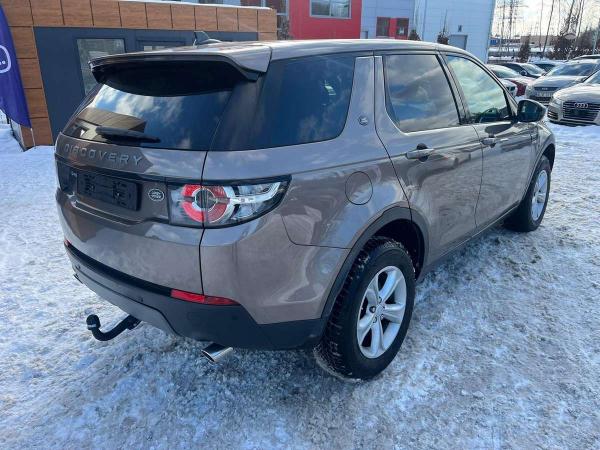 Brūns Land Rover Discovery Sport 2016 Kauņa, ar dzinēja tilpumu 2.00 L un nobraukumu 136 tūkst. km par 10450 €, foto 4 vietnē AUTOMOTO.COM.LV