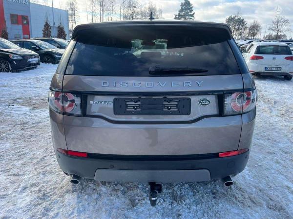 Brūns Land Rover Discovery Sport 2016 Kauņa, ar dzinēja tilpumu 2.00 L un nobraukumu 136 tūkst. km par 10450 €, foto 5 vietnē AUTOMOTO.COM.LV