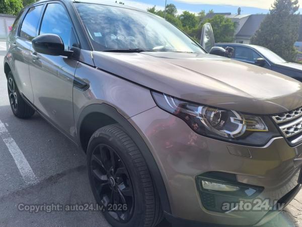 Brūns Land Rover Discovery Sport 2016 Tallina, ar dzinēja tilpumu 2.00 L un nobraukumu 203 tūkst. km par 11900 €, foto 2 vietnē AUTOMOTO.COM.LV
