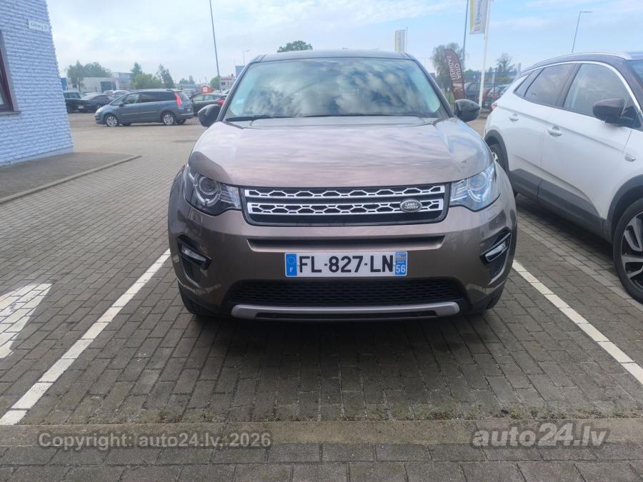 Brūns Land Rover Discovery Sport 2016 Tallina, ar dzinēja tilpumu 2.00 L un nobraukumu 203 tūkst. km par 11900 €, foto 7 vietnē AUTOMOTO.COM.LV