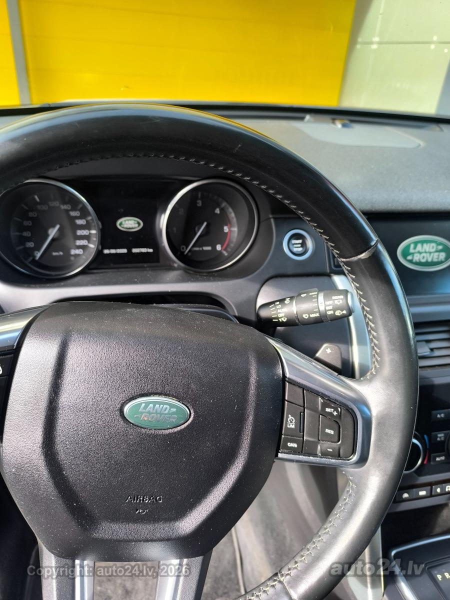 Brūns Land Rover Discovery Sport 2016 Tallina, ar dzinēja tilpumu 2.00 L un nobraukumu 203 tūkst. km par 11900 €, foto 9 vietnē AUTOMOTO.COM.LV