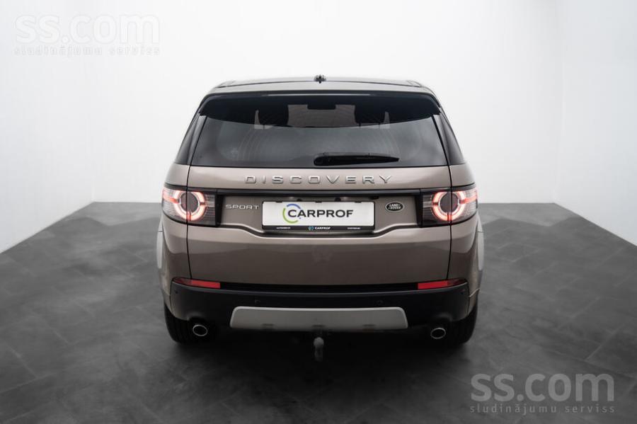 Brown Land Rover Discovery Sport 2016 in Tallinn, with an engine capacity of 2.00 L and mileage of 154 thousand km for 12899 €, photo 6 on AUTOMOTO.COM.LV