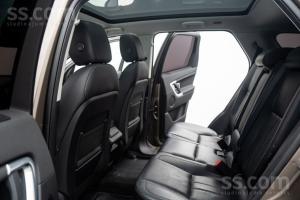 Brown Land Rover Discovery Sport 2016 in Tallinn, with an engine capacity of 2.00 L and mileage of 154 thousand km for 12899 €, photo 9 on AUTOMOTO.COM.LV