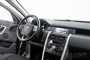 Brown Land Rover Discovery Sport 2016 in Tallinn, with an engine capacity of 2.00 L and mileage of 154 thousand km for 12899 €, photo 12 on AUTOMOTO.COM.LV
