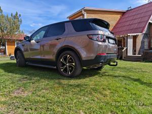 Brūns Land Rover Discovery Sport 2016 Tallina, ar dzinēja tilpumu 2.00 L un nobraukumu 148 tūkst. km par 13800 €, foto 4 vietnē AUTOMOTO.COM.LV
