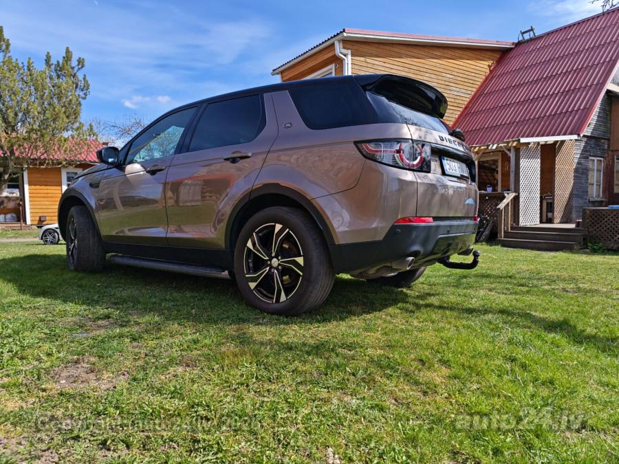 Brūns Land Rover Discovery Sport 2016 Tallina, ar dzinēja tilpumu 2.00 L un nobraukumu 148 tūkst. km par 13800 €, foto 4 vietnē AUTOMOTO.COM.LV
