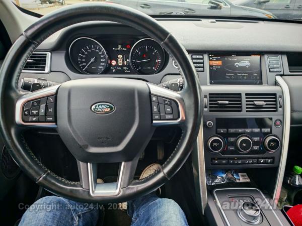 Brown Land Rover Discovery Sport 2016 in Tallinn, with an engine capacity of 2.00 L and mileage of 148 thousand km for 13800 €, photo 7 on AUTOMOTO.COM.LV