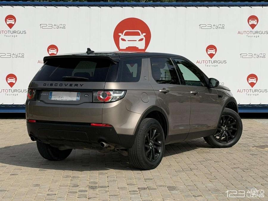 Brown Land Rover Discovery Sport 2016 in Taurage, with an engine capacity of 2.00 L and mileage of 163 thousand km for 8900 €, photo 5 on AUTOMOTO.COM.LV