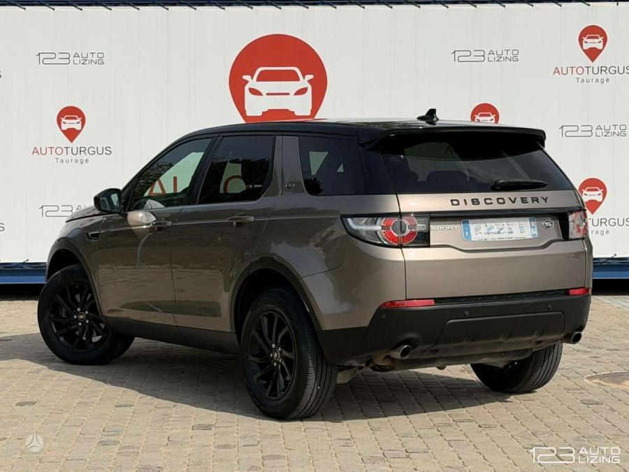 Brown Land Rover Discovery Sport 2016 in Taurage, with an engine capacity of 2.00 L and mileage of 163 thousand km for 8900 €, photo 6 on AUTOMOTO.COM.LV