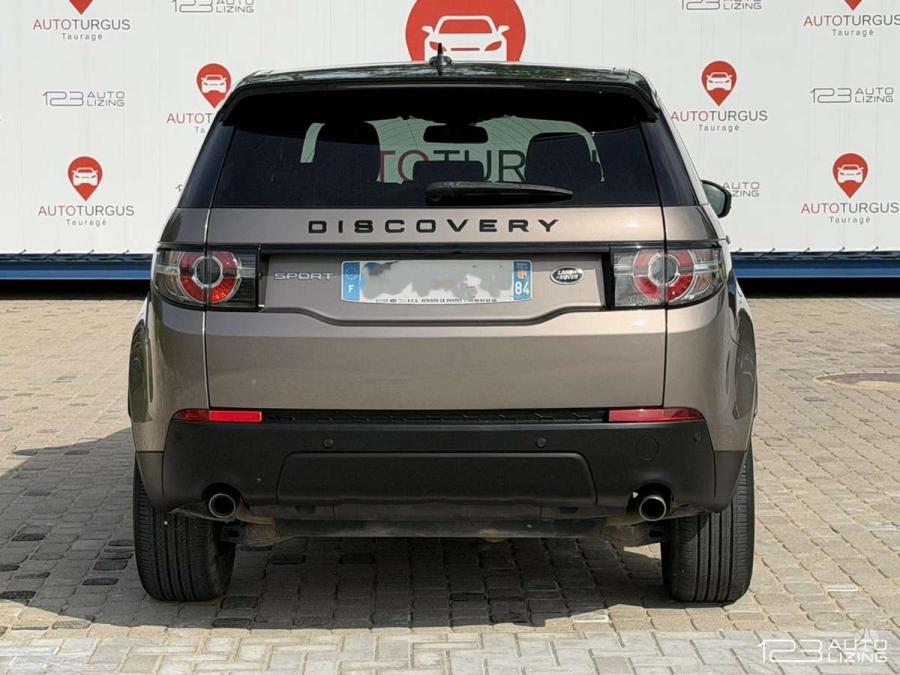 Brown Land Rover Discovery Sport 2016 in Taurage, with an engine capacity of 2.00 L and mileage of 163 thousand km for 8900 €, photo 7 on AUTOMOTO.COM.LV