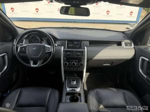 Brown Land Rover Discovery Sport 2016 in Taurage, with an engine capacity of 2.00 L and mileage of 163 thousand km for 8900 €, photo 11 on AUTOMOTO.COM.LV