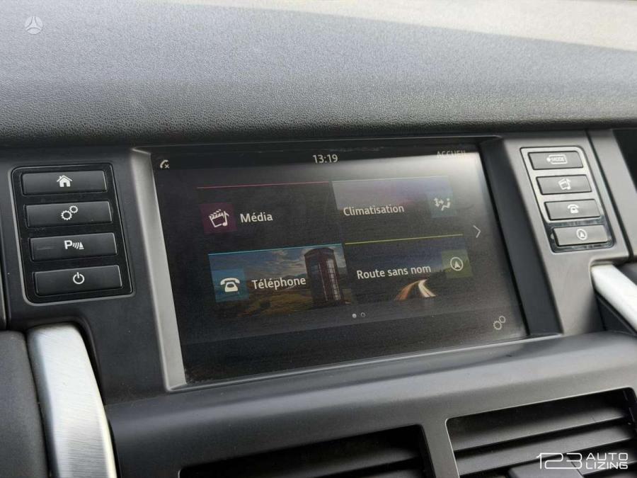 Brown Land Rover Discovery Sport 2016 in Taurage, with an engine capacity of 2.00 L and mileage of 163 thousand km for 8900 €, photo 15 on AUTOMOTO.COM.LV