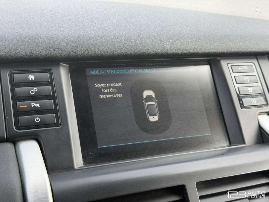 Brown Land Rover Discovery Sport 2016 in Taurage, with an engine capacity of 2.00 L and mileage of 163 thousand km for 8900 €, photo 16 on AUTOMOTO.COM.LV