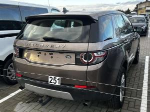 Brūns Land Rover Discovery Sport 2017 Tauragė, ar dzinēja tilpumu 2.00 L un nobraukumu 200 tūkst. km par 6900 €, foto 4 vietnē AUTOMOTO.COM.LV