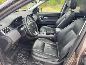 Brown Land Rover Discovery Sport 2017 in Riga, with an engine capacity of 2.00 L and mileage of 0 thousand km for 11890 €, photo 10 on AUTOMOTO.COM.LV