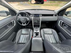Brown Land Rover Discovery Sport 2017 in Riga, with an engine capacity of 2.00 L and mileage of 0 thousand km for 11890 €, photo 12 on AUTOMOTO.COM.LV