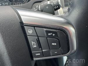 Brown Land Rover Discovery Sport 2017 in Riga, with an engine capacity of 2.00 L and mileage of 0 thousand km for 11890 €, photo 14 on AUTOMOTO.COM.LV