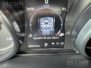 Brown Land Rover Discovery Sport 2017 in Riga, with an engine capacity of 2.00 L and mileage of 0 thousand km for 11890 €, photo 15 on AUTOMOTO.COM.LV