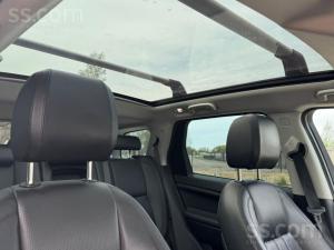Brown Land Rover Discovery Sport 2017 in Riga, with an engine capacity of 2.00 L and mileage of 0 thousand km for 11890 €, photo 28 on AUTOMOTO.COM.LV