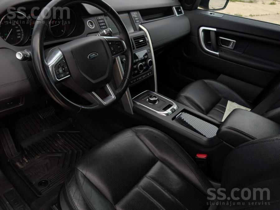 Brūns Land Rover Discovery Sport 2017 Rīga, ar dzinēja tilpumu 2.00 L un nobraukumu 142 tūkst. km par 11500 €, foto 19 vietnē AUTOMOTO.COM.LV