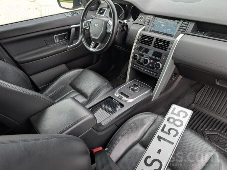 Brūns Land Rover Discovery Sport 2017 Rīga, ar dzinēja tilpumu 2.00 L un nobraukumu 142 tūkst. km par 11500 €, foto 21 vietnē AUTOMOTO.COM.LV