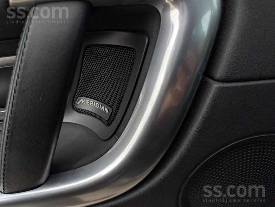 Brūns Land Rover Discovery Sport 2017 Rīga, ar dzinēja tilpumu 2.00 L un nobraukumu 142 tūkst. km par 11500 €, foto 23 vietnē AUTOMOTO.COM.LV