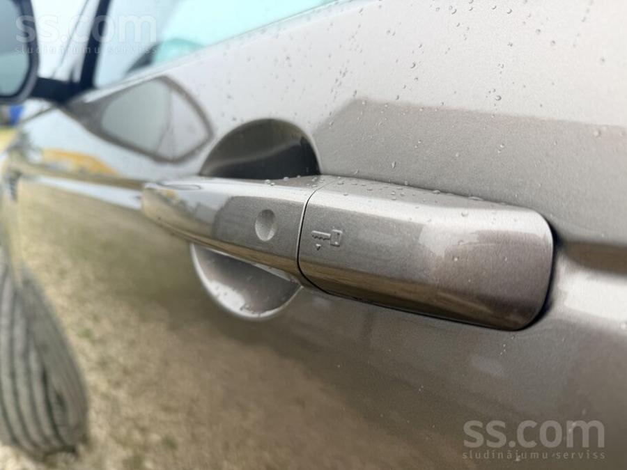 Коричневый Ленд Ровер Discovery Sport 2018 в Рига, объемом двигателя 2.00 л и пробегом 177 тыс. км за 15995 €, фото 8 на AUTOMOTO.COM.LV