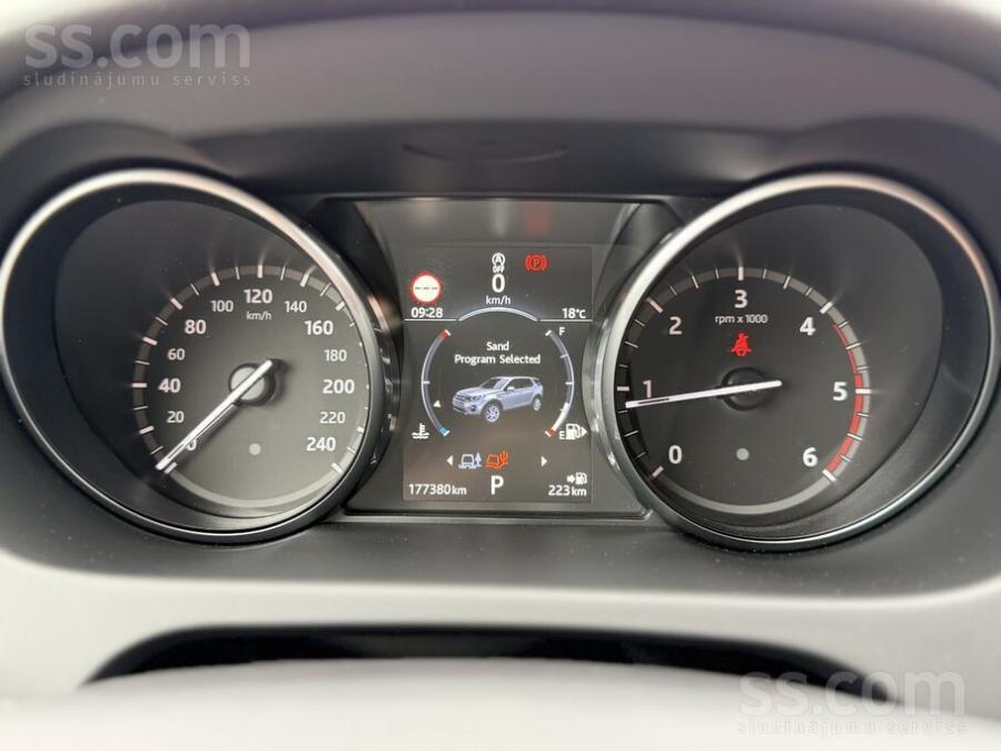 Коричневый Ленд Ровер Discovery Sport 2018 в Рига, объемом двигателя 2.00 л и пробегом 177 тыс. км за 15995 €, фото 27 на AUTOMOTO.COM.LV