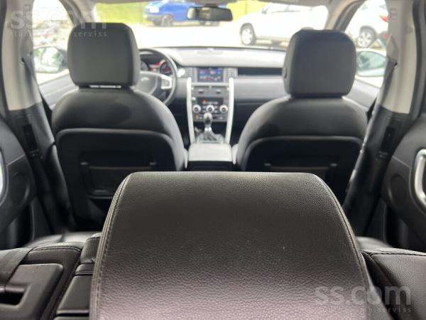 Land Rover Discovery Sport 2016 Valmiera, ar dzinēja tilpumu 2.00 L un nobraukumu 0 tūkst. km par 8990 €, foto 6 vietnē AUTOMOTO.COM.LV