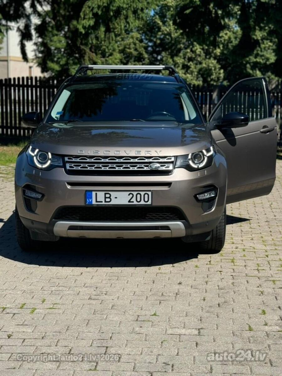 Land Rover Discovery Sport 2017 Rīga, ar dzinēja tilpumu 2.00 L un nobraukumu 136 tūkst. km par 11500 €, foto 1 vietnē AUTOMOTO.COM.LV