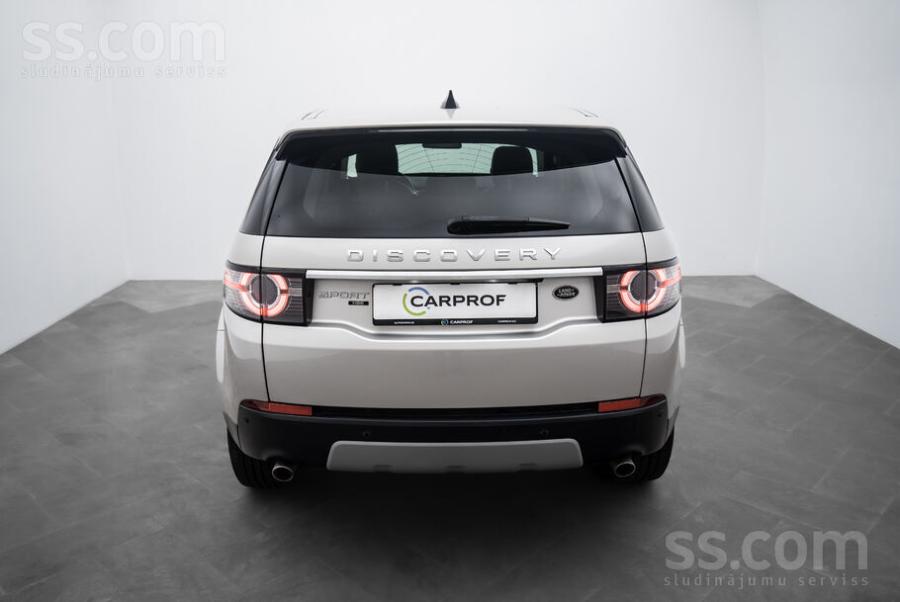 Land Rover Discovery Sport 2017 Rīga, ar dzinēja tilpumu 2.00 L un nobraukumu 88 tūkst. km par 15999 €, foto 6 vietnē AUTOMOTO.COM.LV