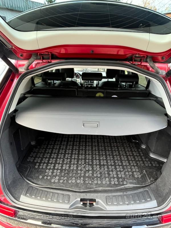 Land Rover Discovery Sport 2019 Tallina, ar dzinēja tilpumu 2.00 L un nobraukumu 145 tūkst. km par 19000 €, foto 11 vietnē AUTOMOTO.COM.LV