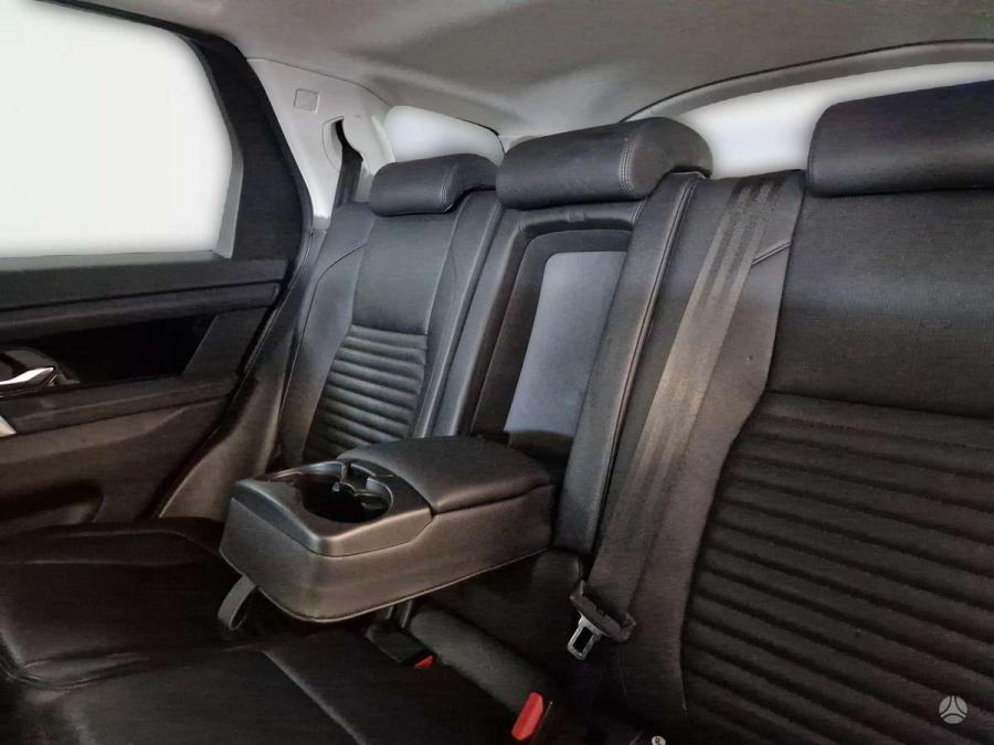 Land Rover Discovery Sport 2021 Viļņa, ar dzinēja tilpumu 2.00 L un nobraukumu 130 tūkst. km par 22500 €, foto 18 vietnē AUTOMOTO.COM.LV