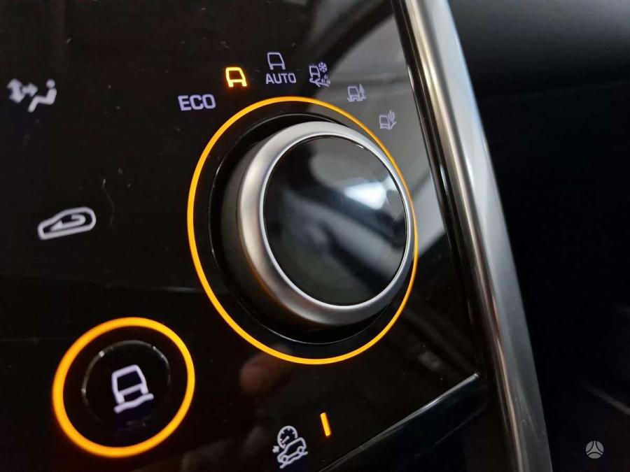 Land Rover Discovery Sport 2021 Viļņa, ar dzinēja tilpumu 2.00 L un nobraukumu 130 tūkst. km par 22500 €, foto 27 vietnē AUTOMOTO.COM.LV