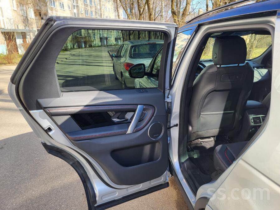 Land Rover Discovery Sport 2023 Rīga, ar dzinēja tilpumu 2.00 L un nobraukumu 10 tūkst. km par 37900 €, foto 25 vietnē AUTOMOTO.COM.LV