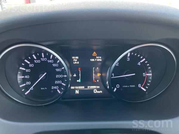 Зеленый Ленд Ровер Discovery Sport 2015 в Талси, объемом двигателя 2.20 л и пробегом 213 тыс. км за 13500 €, фото 9 на AUTOMOTO.COM.LV