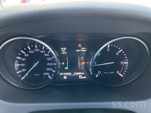 Zaļš Land Rover Discovery Sport 2015 Talsi, ar dzinēja tilpumu 2.20 L un nobraukumu 213 tūkst. km par 13500 €, foto 10 vietnē AUTOMOTO.COM.LV