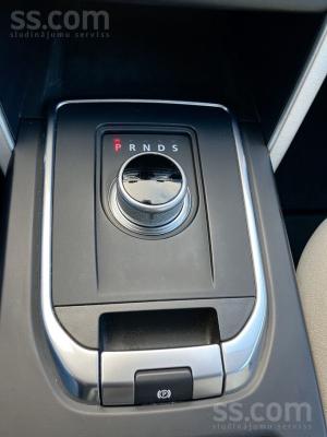 Zaļš Land Rover Discovery Sport 2015 Talsi, ar dzinēja tilpumu 2.20 L un nobraukumu 213 tūkst. km par 13500 €, foto 12 vietnē AUTOMOTO.COM.LV