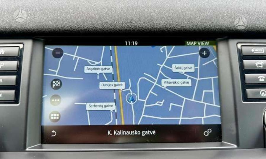 Green Land Rover Discovery Sport 2015 in Siauliai, with an engine capacity of 2.18 L and mileage of 191 thousand km for 14550 €, photo 35 on AUTOMOTO.COM.LV