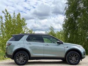 Green Land Rover Discovery Sport 2015 in Siauliai, with an engine capacity of 2.18 L and mileage of 191 thousand km for 14550 €, photo 15 on AUTOMOTO.COM.LV