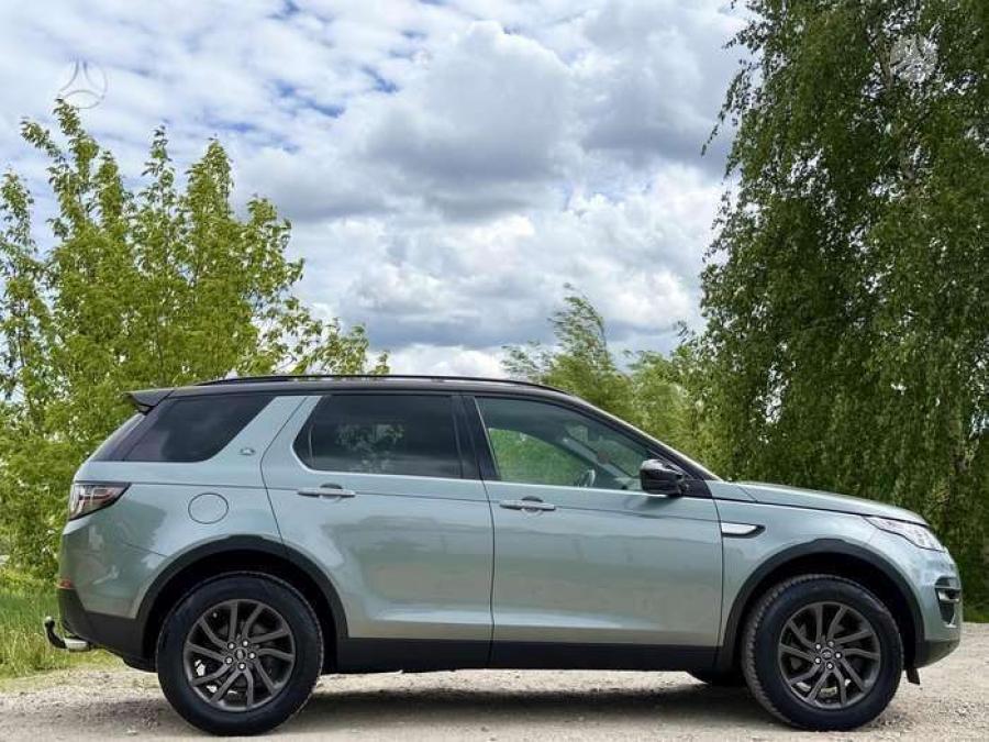 Green Land Rover Discovery Sport 2015 in Siauliai, with an engine capacity of 2.18 L and mileage of 191 thousand km for 14550 €, photo 15 on AUTOMOTO.COM.LV