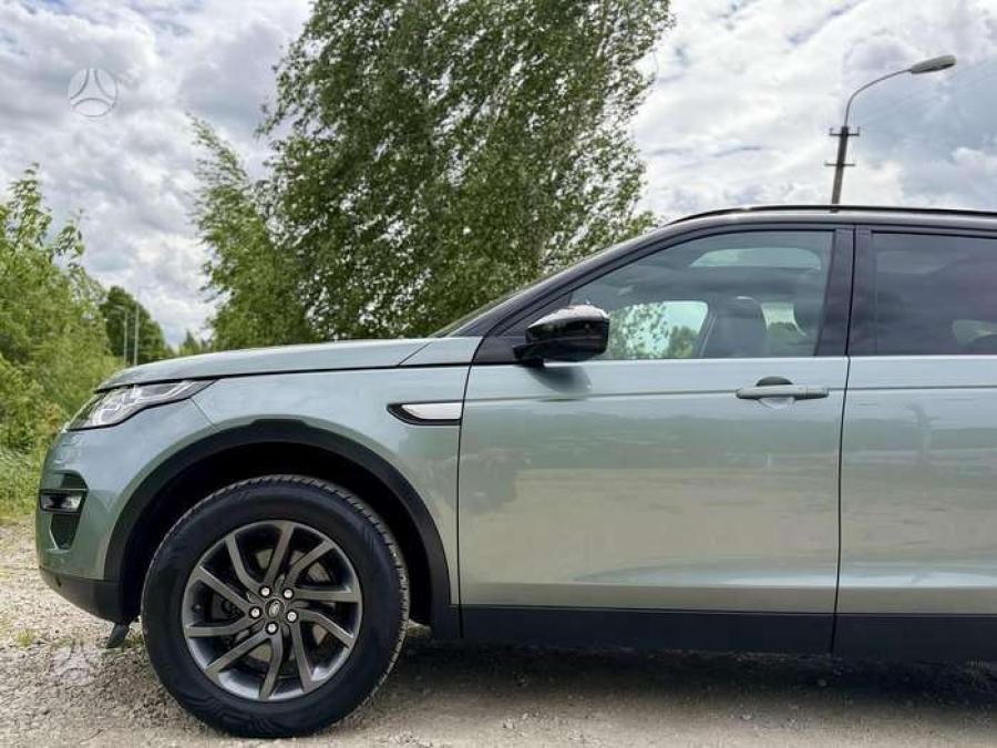 Zaļš Land Rover Discovery Sport 2015 Šauļi, ar dzinēja tilpumu 2.18 L un nobraukumu 191 tūkst. km par 14550 €, foto 12 vietnē AUTOMOTO.COM.LV