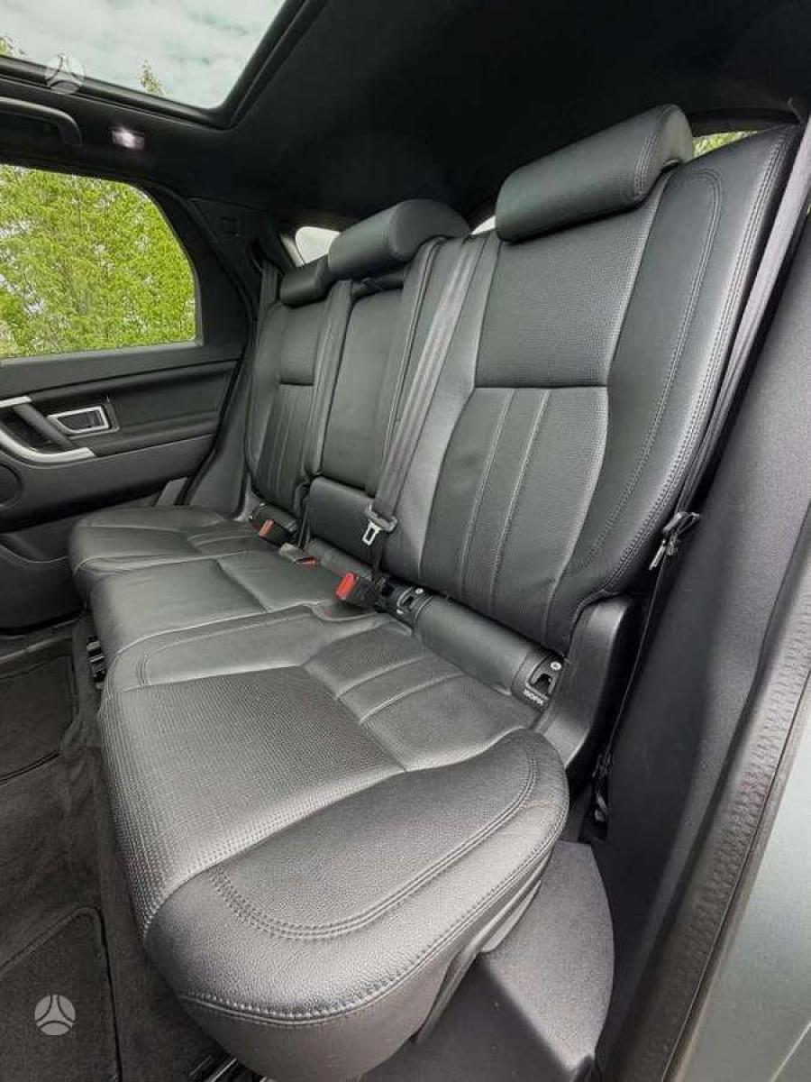 Zaļš Land Rover Discovery Sport 2015 Šauļi, ar dzinēja tilpumu 2.18 L un nobraukumu 191 tūkst. km par 14550 €, foto 29 vietnē AUTOMOTO.COM.LV