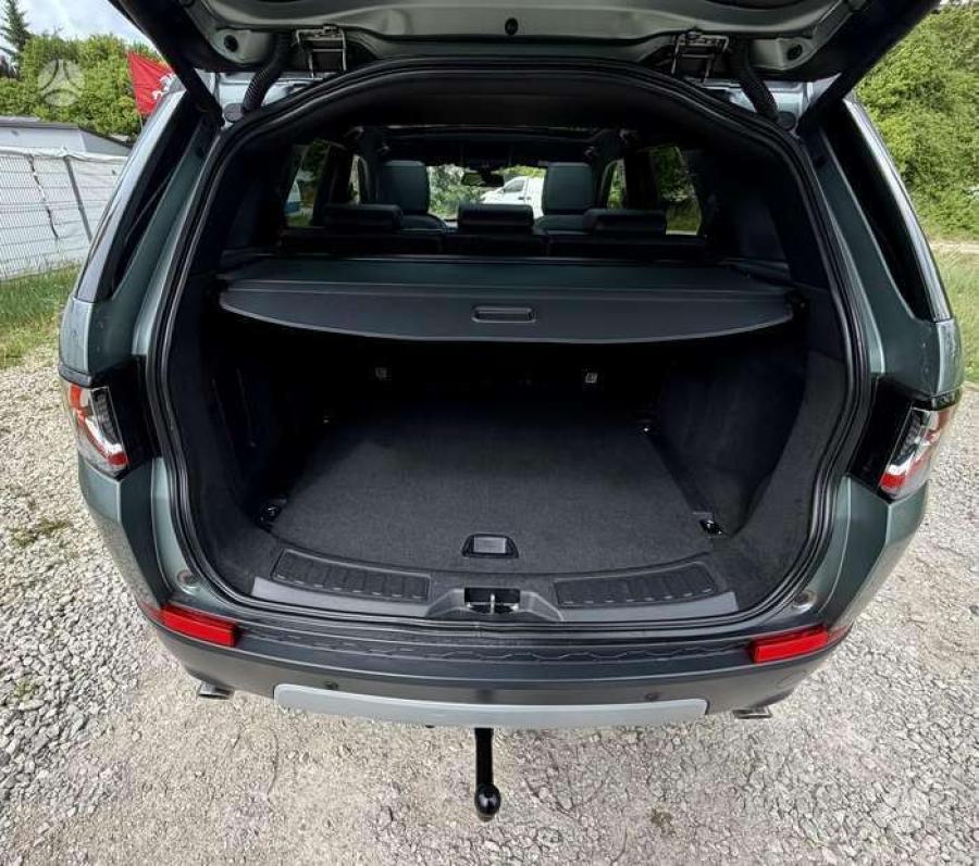 Zaļš Land Rover Discovery Sport 2015 Šauļi, ar dzinēja tilpumu 2.18 L un nobraukumu 191 tūkst. km par 14550 €, foto 40 vietnē AUTOMOTO.COM.LV