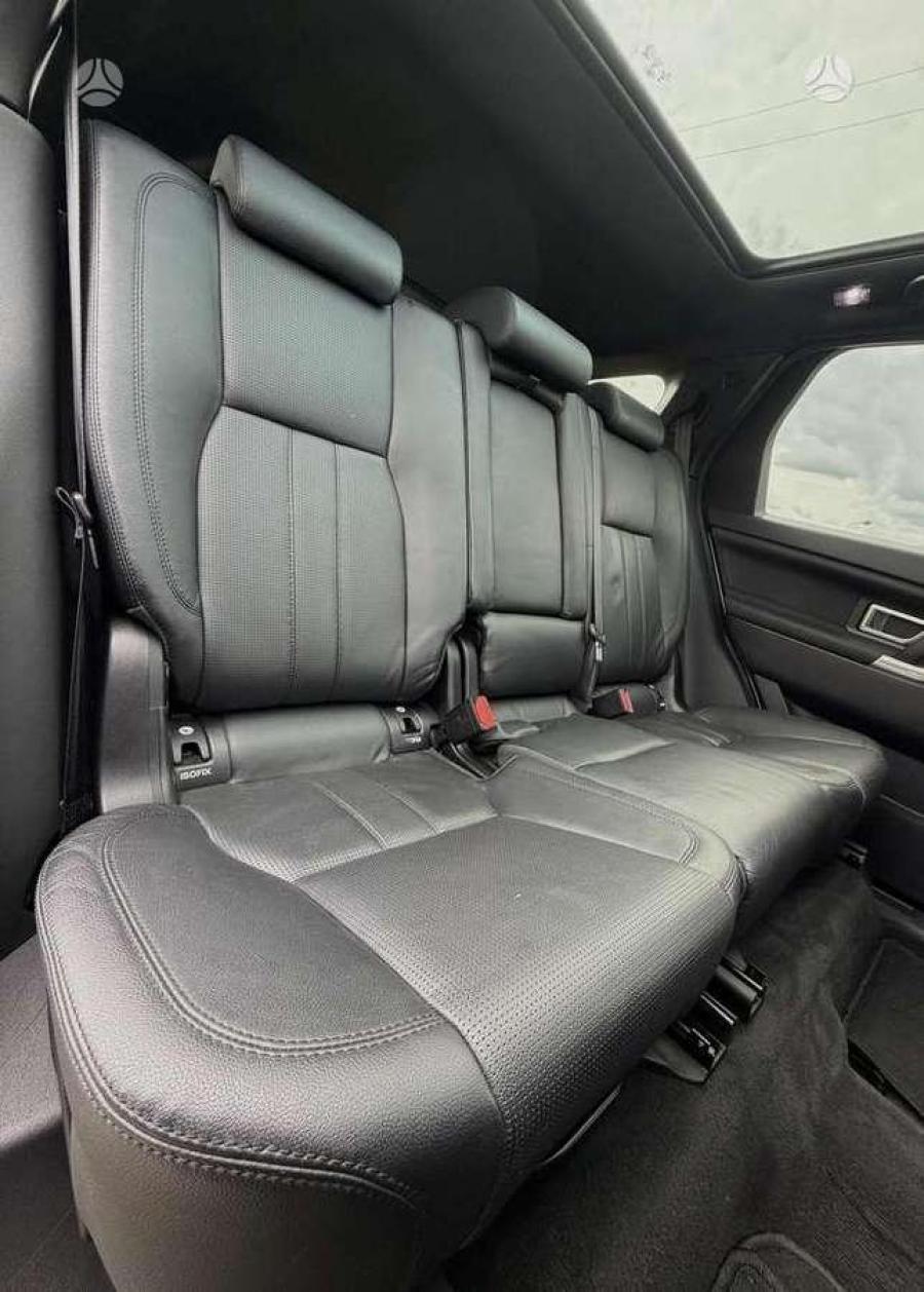 Green Land Rover Discovery Sport 2015 in Siauliai, with an engine capacity of 2.18 L and mileage of 191 thousand km for 14550 €, photo 28 on AUTOMOTO.COM.LV
